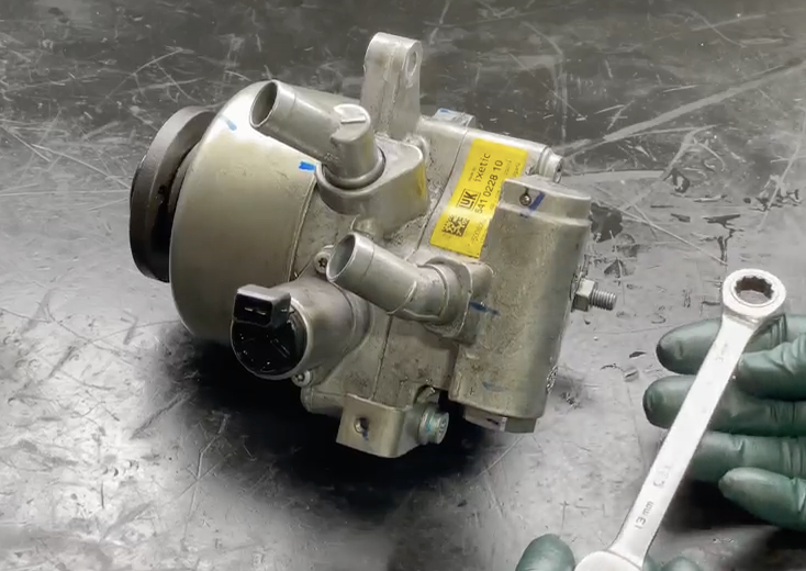 R230 SL500 ABC Pump Removal and Standard Pump Install - On Demand Video | Product ...